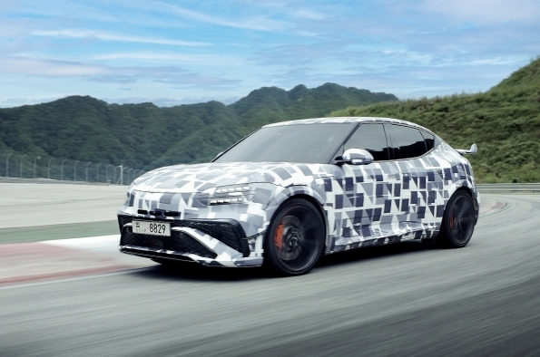 GENESIS UNVEILS FIRST-EVER GV80 COUPE AND NEW GV80 SUV FOR NORTH ...